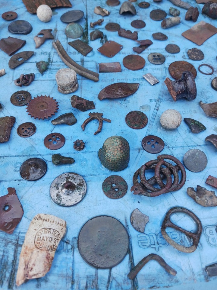 Metal Detecting Finds Coins Buttons Ect | eBay UK