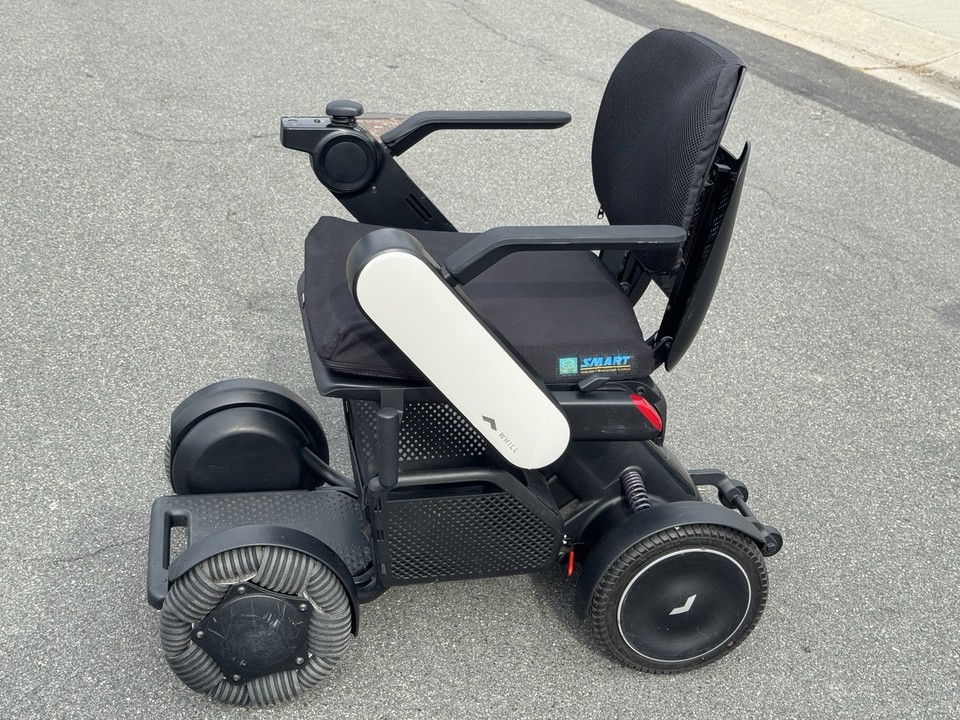 WHILL Model C2 Power Wheelchair /brand New Battery Great Conditions | eBay
