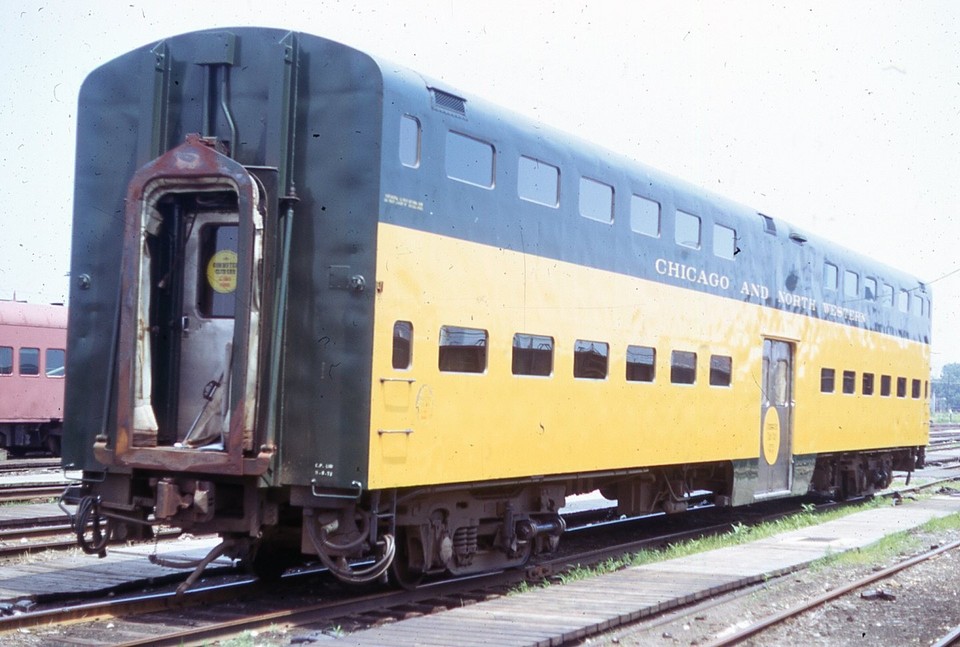 (Lot #3065-A, Set of 4) C&NW PASSENGER & FREIGHT CAR Slides | eBay