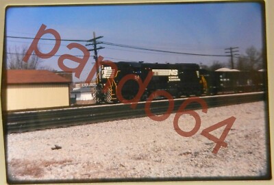 3 RR Train Slides #54 NS Norfolk Southern SD9M DIESEL LOCOMOTIVE ~ AT30 ...