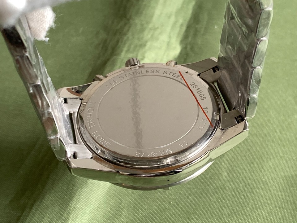 MICHAEL KORS MK8472 CHRONOGRAPH Date White Dial 10 ATM S/S Men's QUARTZ ...