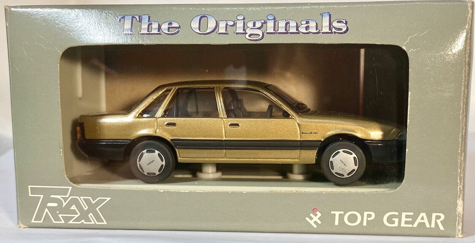 Trax TR16 1/43 Holden VL Commodore | eBay