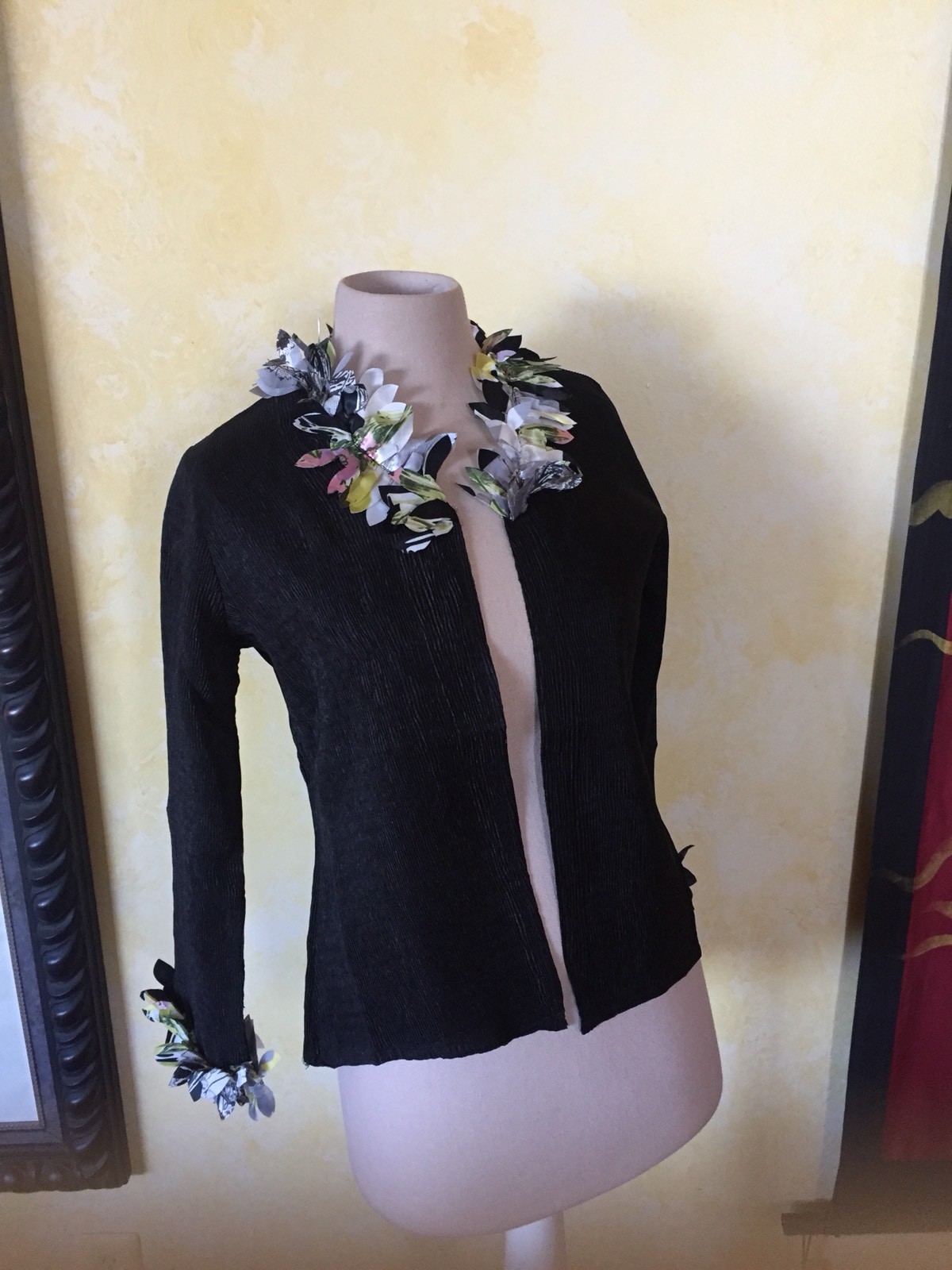 Dorman Flower Floral Fantasy Black Jacket English Garden S M NWT Art To ...