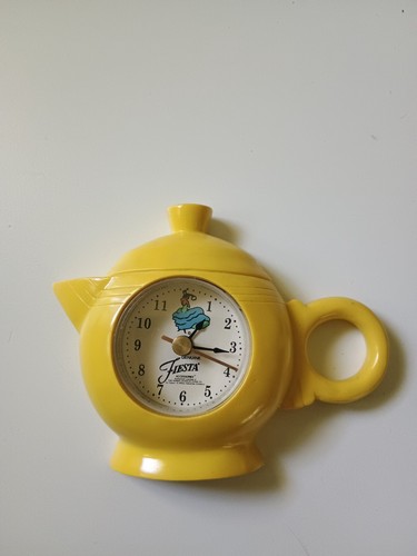 Genuine Vintage Fiesta Accessory Yellow Teapot Clock HLC Fiestaware ...