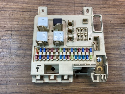 Ford Falcon BA / BF / FG / Territory Fuse Box 3R23-14A073-A | eBay ...