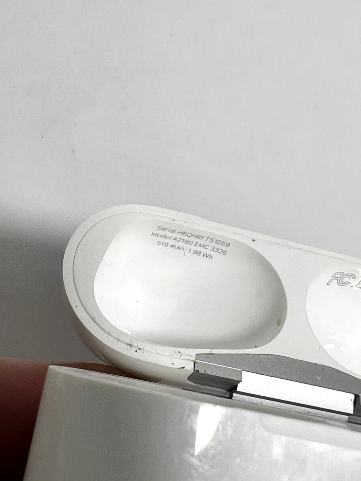Genuine Apple Airpods Pro 1st Gen A2190 Replacement Charging Case ...