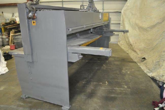 10′ x 5/16 Pullmax Hydraulic Shear 13 HOLD DOWNS 36″ FRONT OPERATED ...