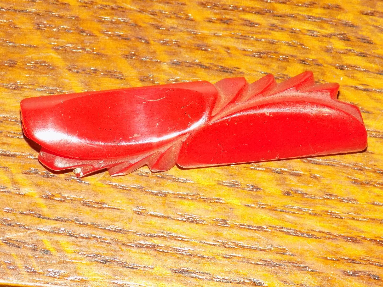 Vintage Bakelite Catalin Plastic Red Carved Pin - Gem