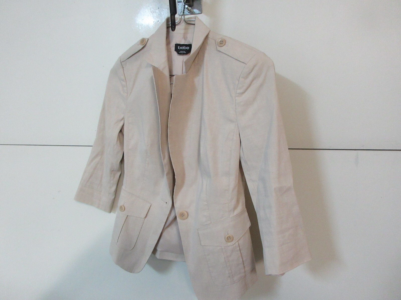 Bebe Ladies Size 2 Linen Cream Color Jacket with Padded Shoulders | eBay