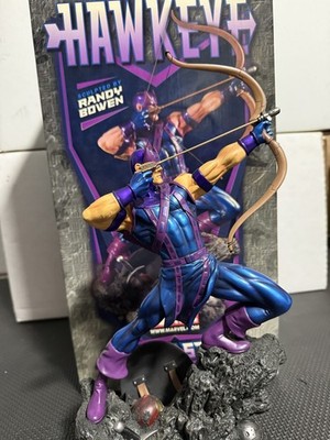 Bowen Marvel (Avengers) Hawkeye Painted Statue #237 of 2,400 RARE from ...
