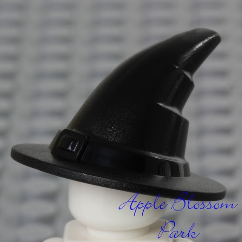 NEW Lego Minifig BLACK WITCH HAT -Castle Kingdom Sorcerer Devil Wizard ...