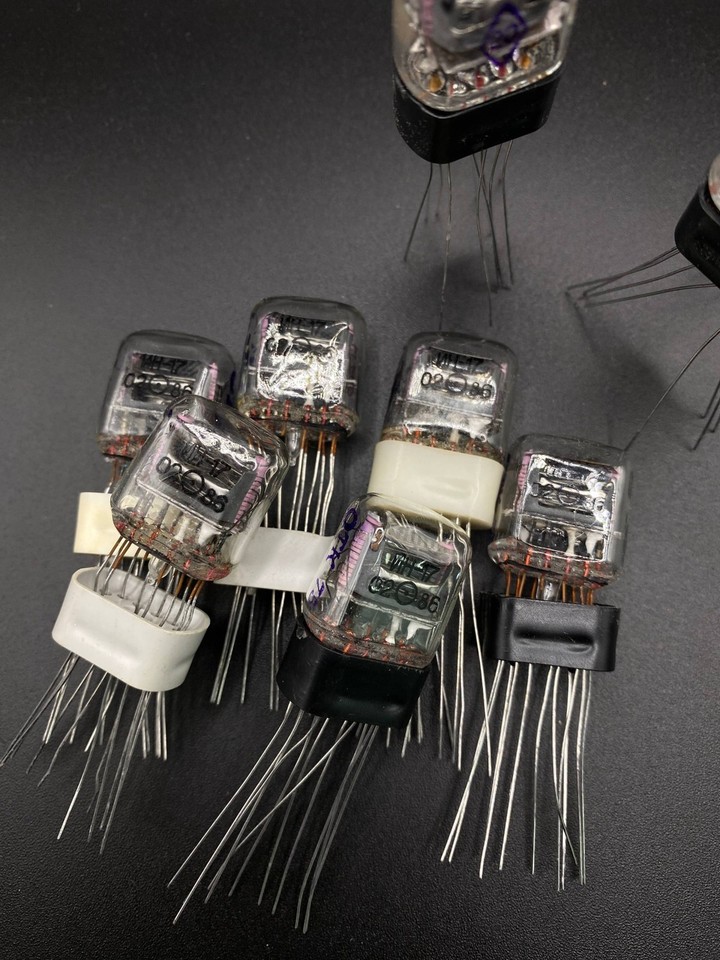 Lot of 8 IN-17 ИН-17 Nixie Tube, 9mm Digit Glow Indicator NEW SAME DATE ...