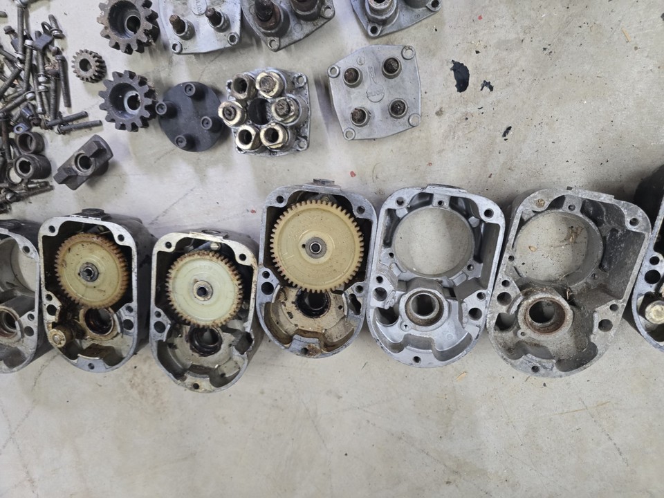 Bendix Scintilla Aircraft Mags Magneto Parts Lot S4LN-20 S4LN-21 Cessna ...
