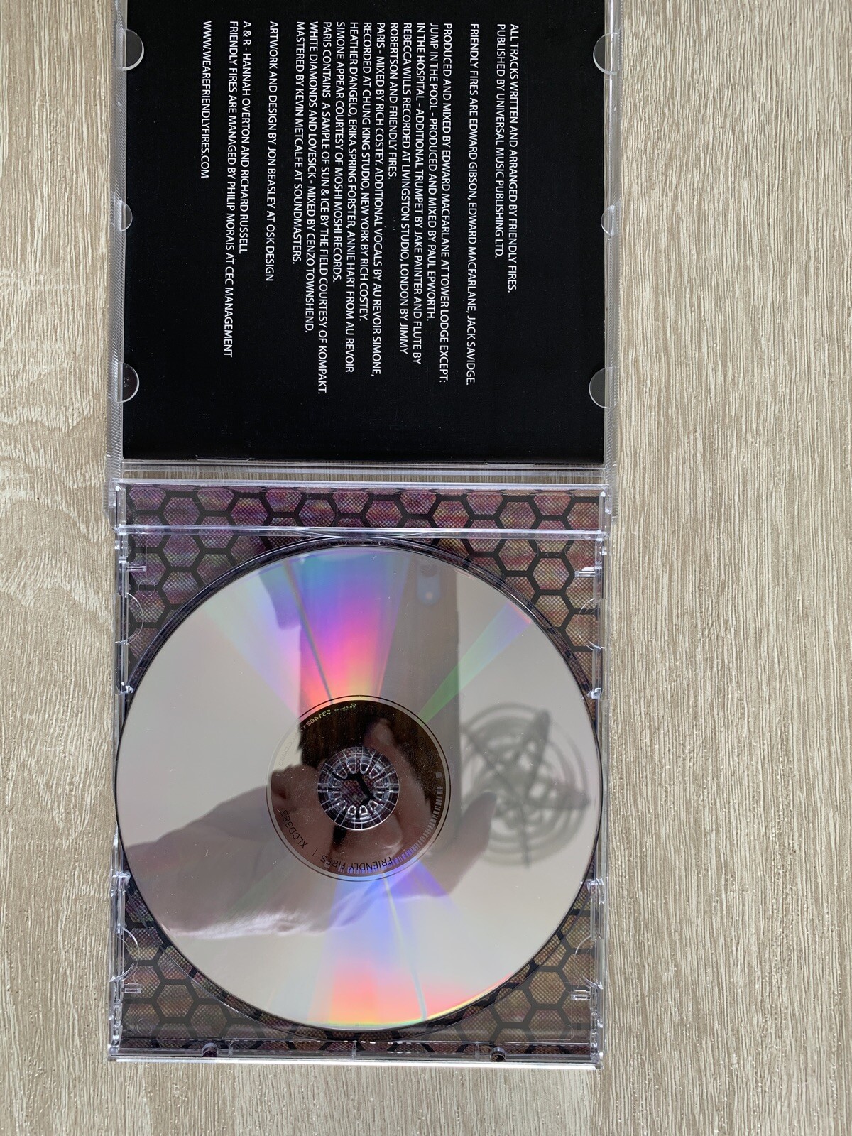 Friendly Fires | Friendly Fires | CD 2008 10 tracks bonus video | Tres ...