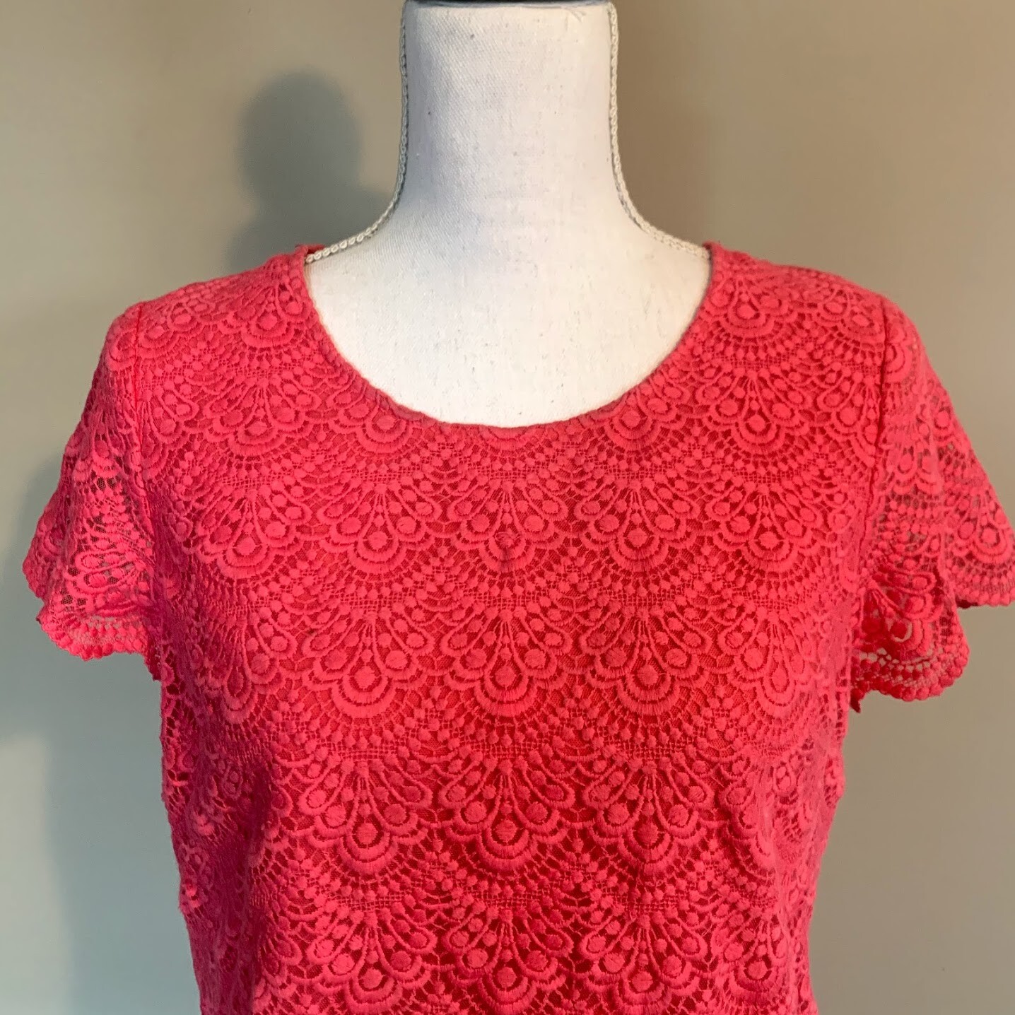 Talbots Coral Pink Crochet Lace Overlay Blouse Top Sc… - Gem