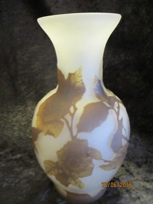 Peking Vase Cameo Deep Cut Amber Flowers and Vines | eBay