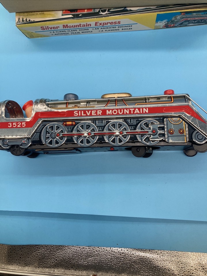 Silver Mountain Express Battery Powered Train Engine Used | eBay