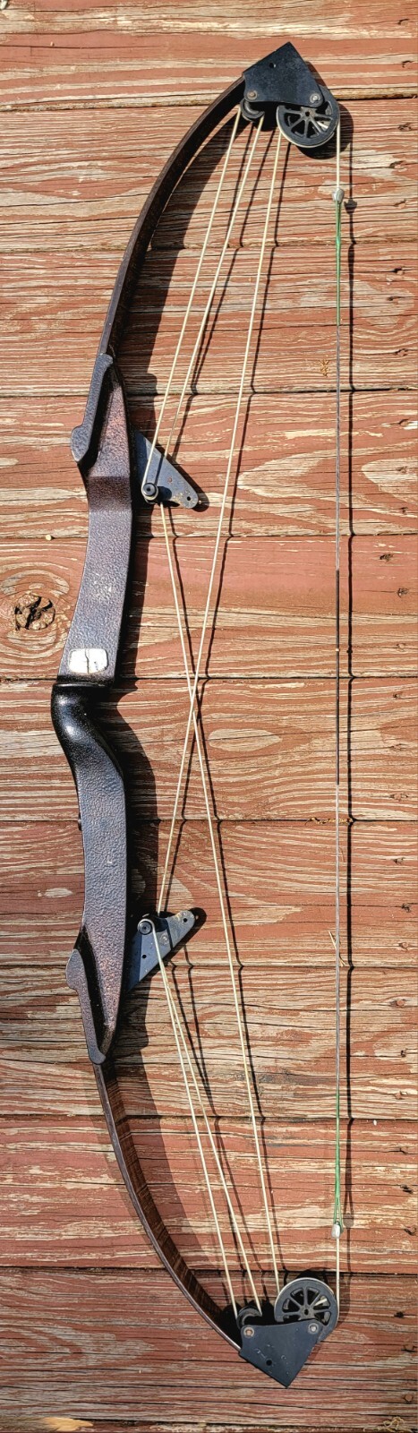 Bear Whitetail 2 Bow String
