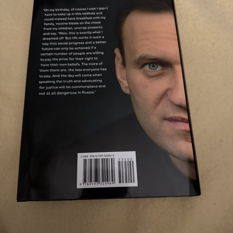 Patriot : A Memoir by Alexei Navalny (2024, Hardcover) 9780593320969 | eBay