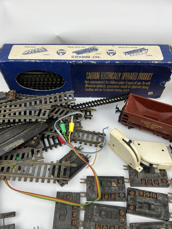 Vintage HO Scale Track Pieces Switches Power Pack Train Cars As Is ...