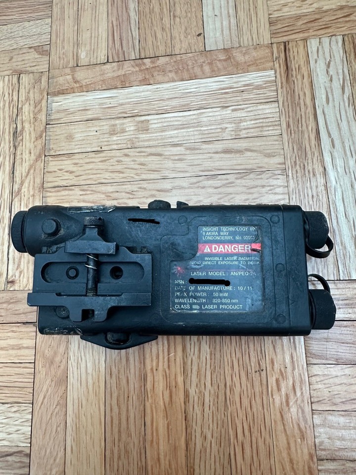 Insight PEQ2-A IR laser | eBay