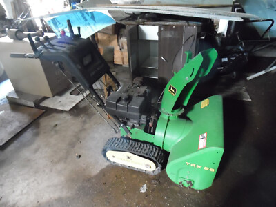 John Deere TRX26 Track Snowblower in great cond thrower 2 stage used | eBay