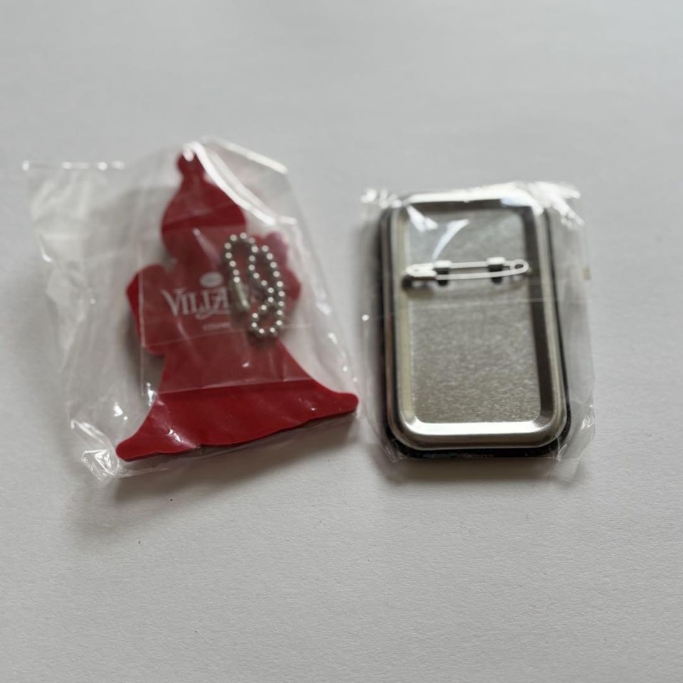 Disney Square Can Badge Rubber Mascot Jaffar | eBay