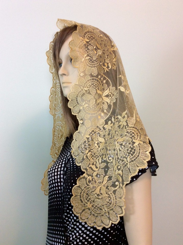 Spanish Style veils and mantillas church latin Mass Tridentine sewn in ...