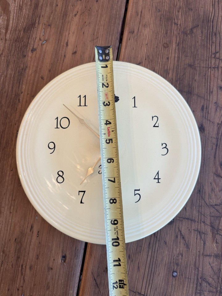 Vintage Fiestaware Post-86 wall clock in original yellow (pale) Working ...