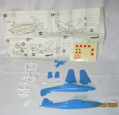 VINTAGE MILITARY AIRPLANE MODEL KIT MADE IN RUSSIA. | eBay