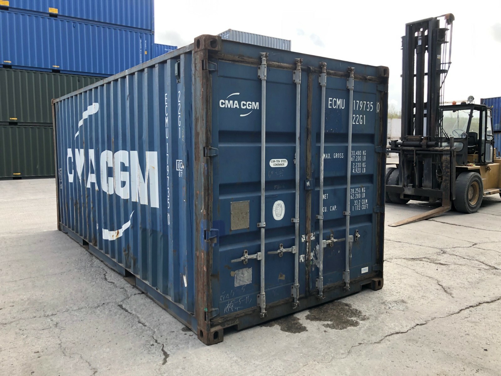 20 ft x 8 ft Shipping Container - Any colour - Nationwide Delivery ...