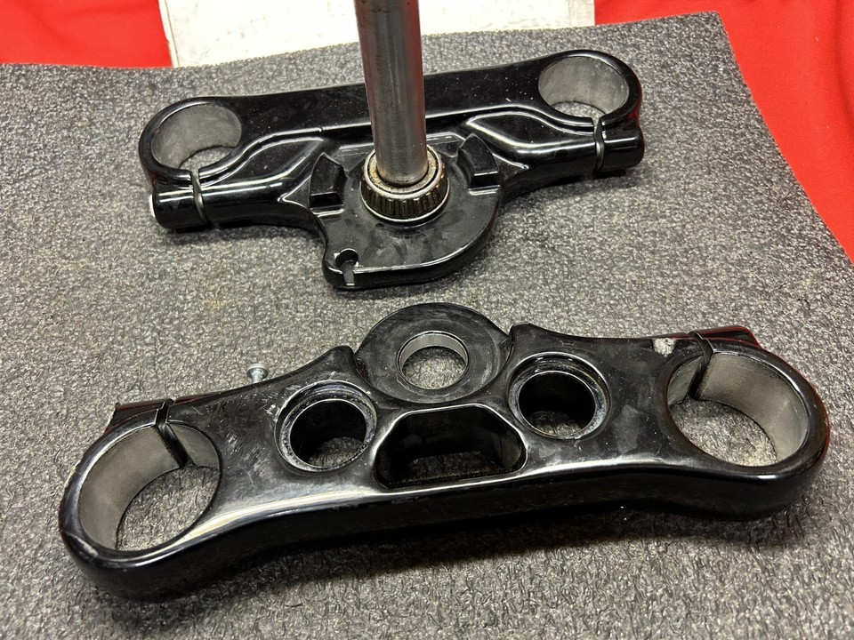 Genuine Harley Dyna Triple Trees Front Fork Black 49MM | eBay