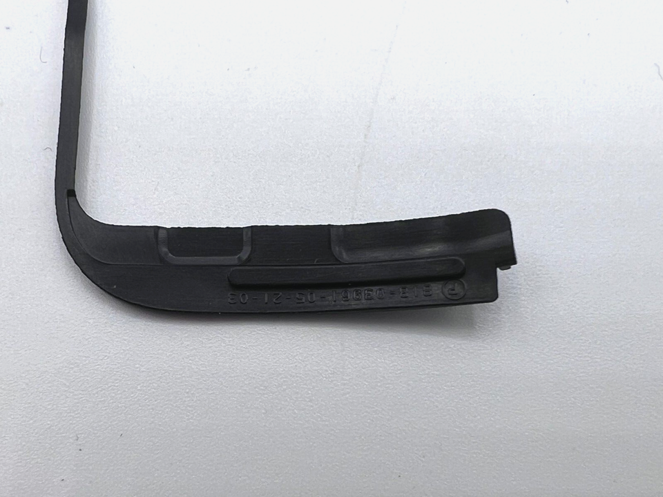 NEW LCD Screen Middle Frame Rubber Bezel Ring for MacBook Pro 13" A1706 ...