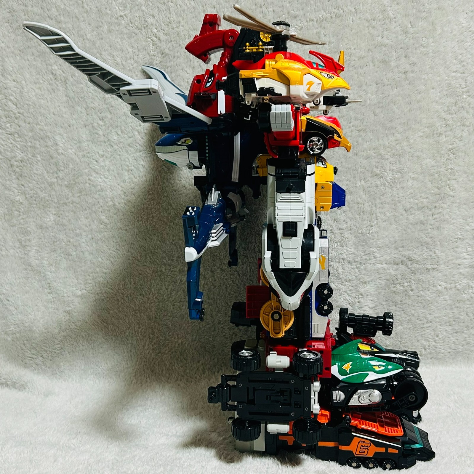 BANDAI Japan DX Megazord Power Rangers RPM Super Sentai Go-Onger Engine ...