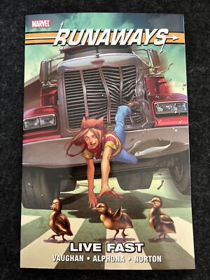 Runaways #7 Live Fast by Vaughan, Alphona, Adrian, Norton (Marvel 2010 ...