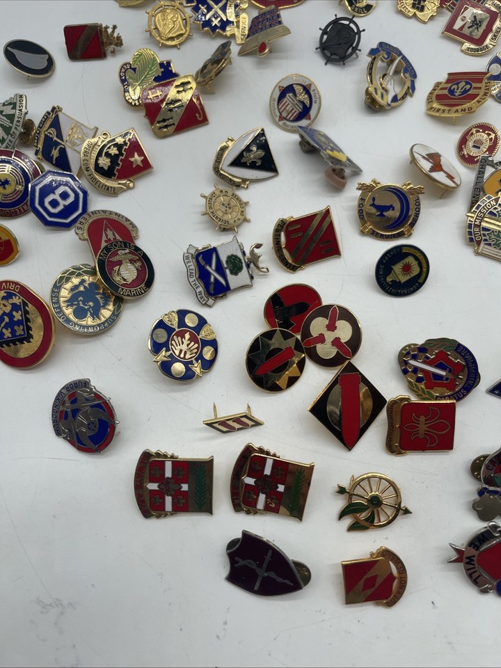 Lot Of ~100+ Older Military Pins DUI Insignia Infantry Artillery ...