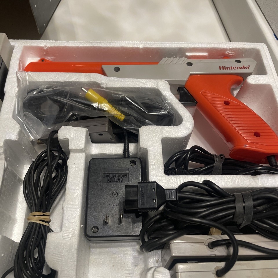 Nintendo NES Power Set COMPLETE Original Box in EXCELLENT Condition ...