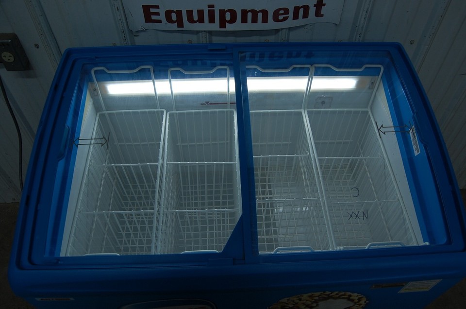 AHT RIO S 100 Sliding Glass Top Spot Freezer Display Case Merchandiser ...