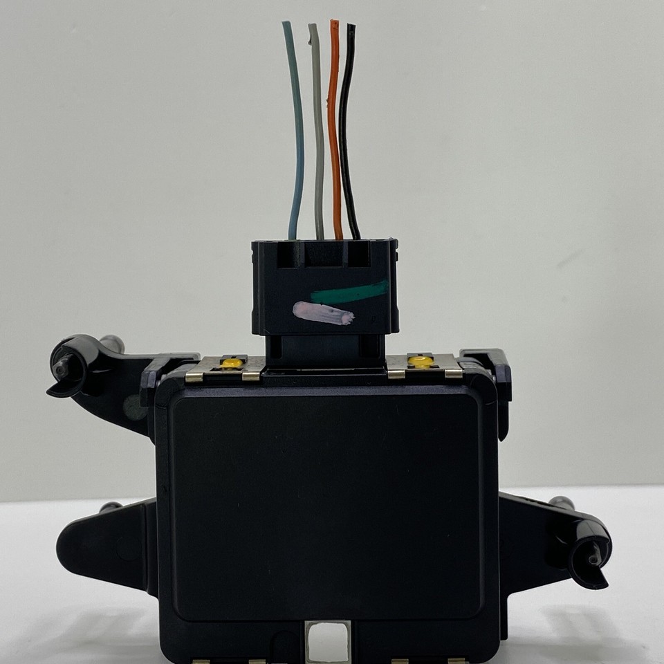 TESLA MODEL S RADAR LANE DISTANCE SENSOR OEM Part No: 0 203 300 327 ...