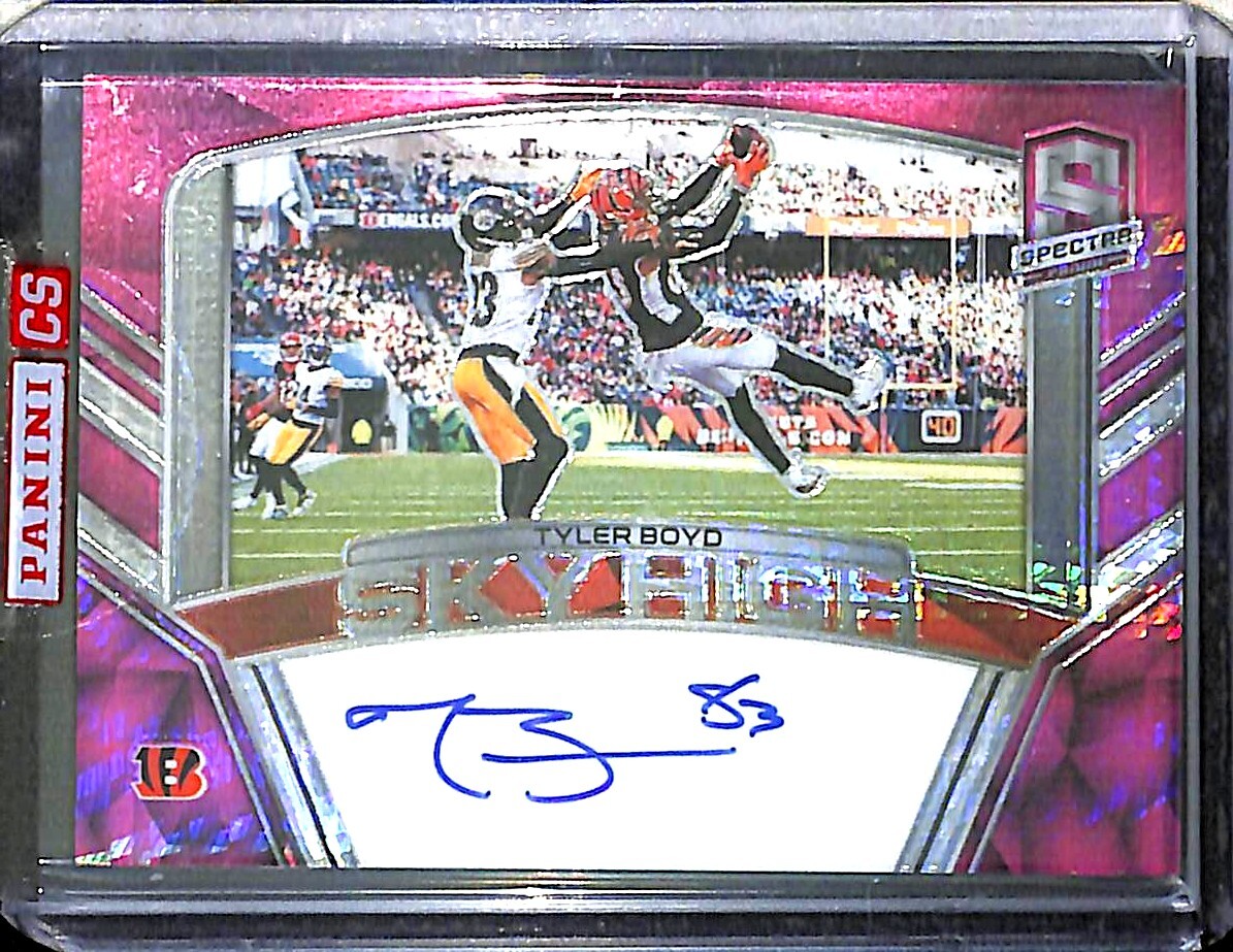 2020 Panini Spectra Football Sky High Autograph #SHS-TB Tyler Boyd No 7 ...