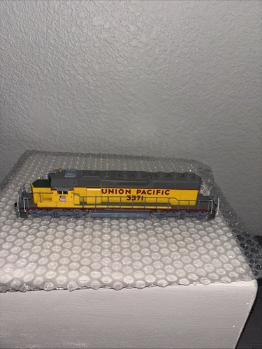 HO Scale Athearn Union Pacific SD40-2 #3571 Diesel Locomotive DC | eBay