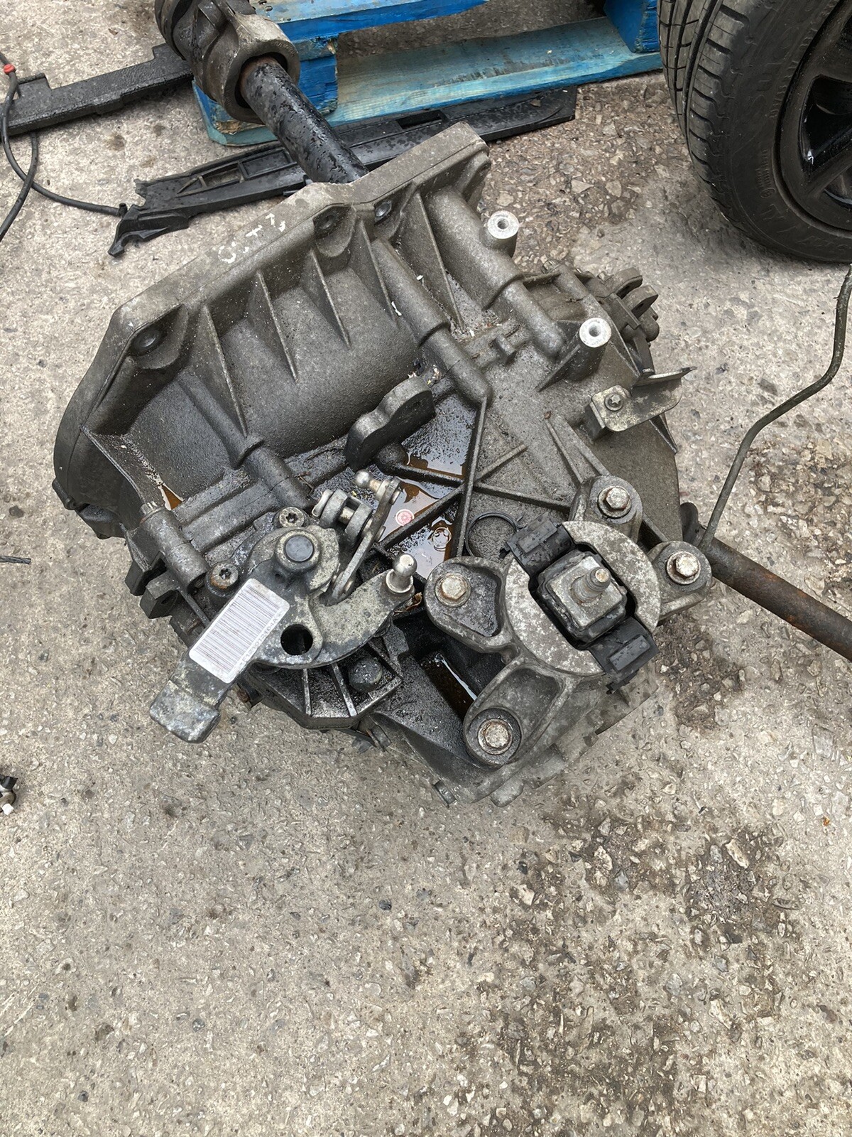 MINI COOPER GEARBOX MANUAL 6 SPEED 1.6 PETROL With Drive Shafts 2006 ...