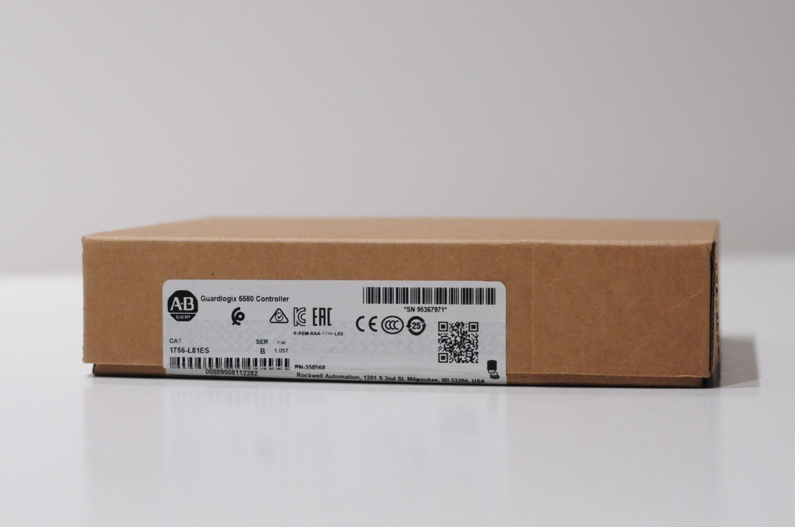 ALLEN BRADLEY 1756-L81ES GUARDLOGIX 5580 PLC PROCESSOR SER B 2022 NEW ...