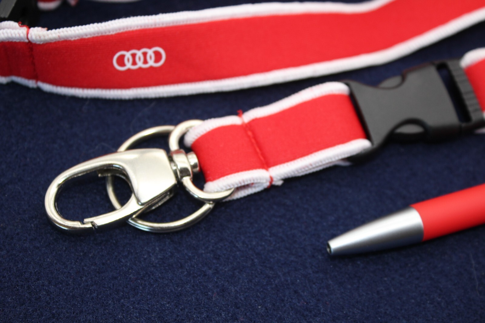 Audi Lanyard + Ballpoint Pen in red new rar original Prodir swiss made ...