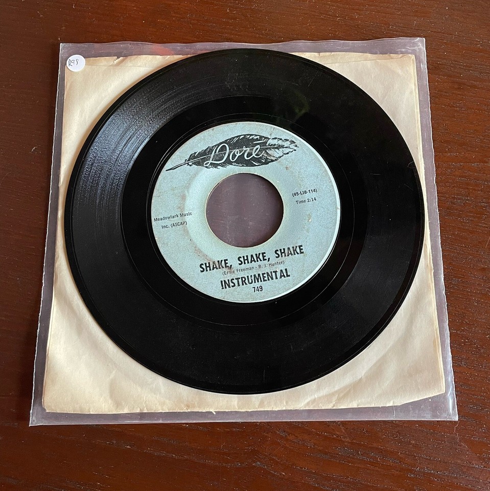 THE ENTERTAINERS IV 7" Record TEMPTATION WALK / SHAKE SHAKE SHAKE 45 ...