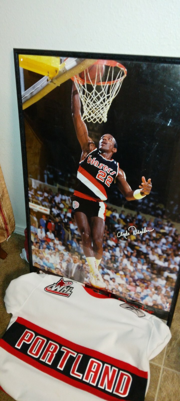 Vintage Sports Illustrated Clyde Drexler Poster 23x35 Framed | eBay