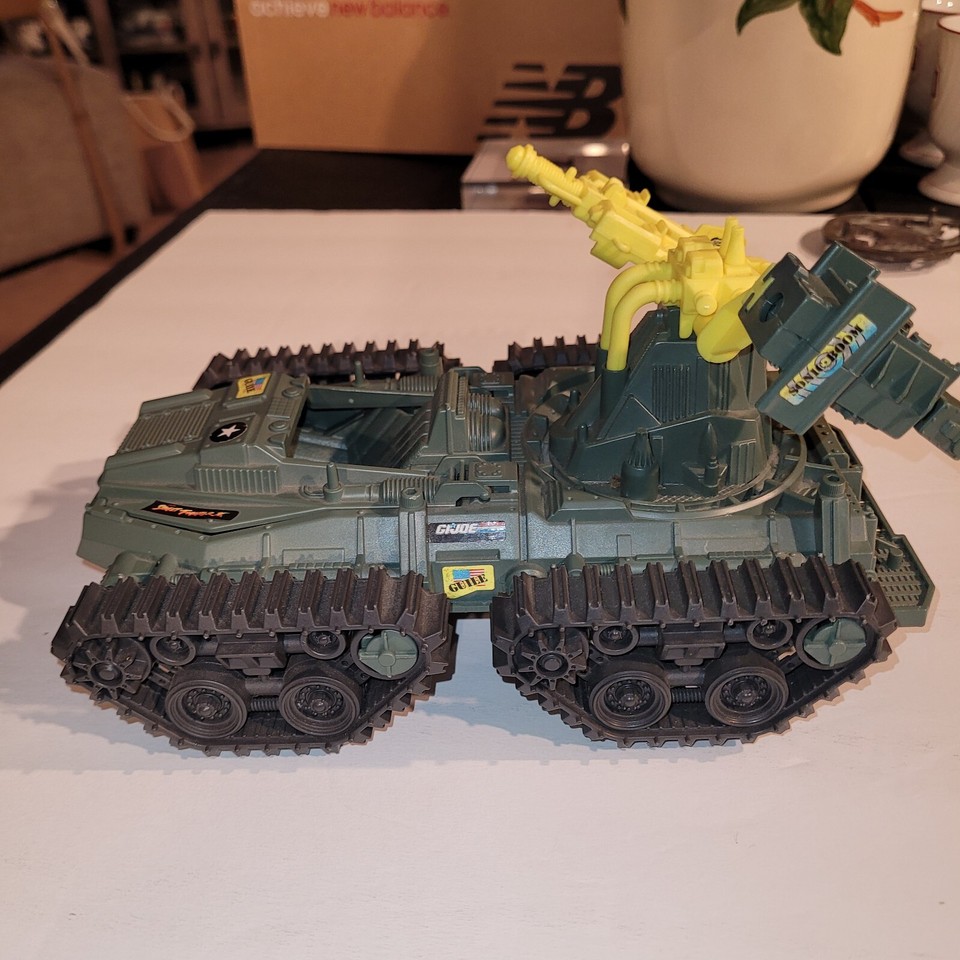 GI Joe ARAH Street Fighter II Guile's Sonic Boom Tank Vehicle 1991 ...