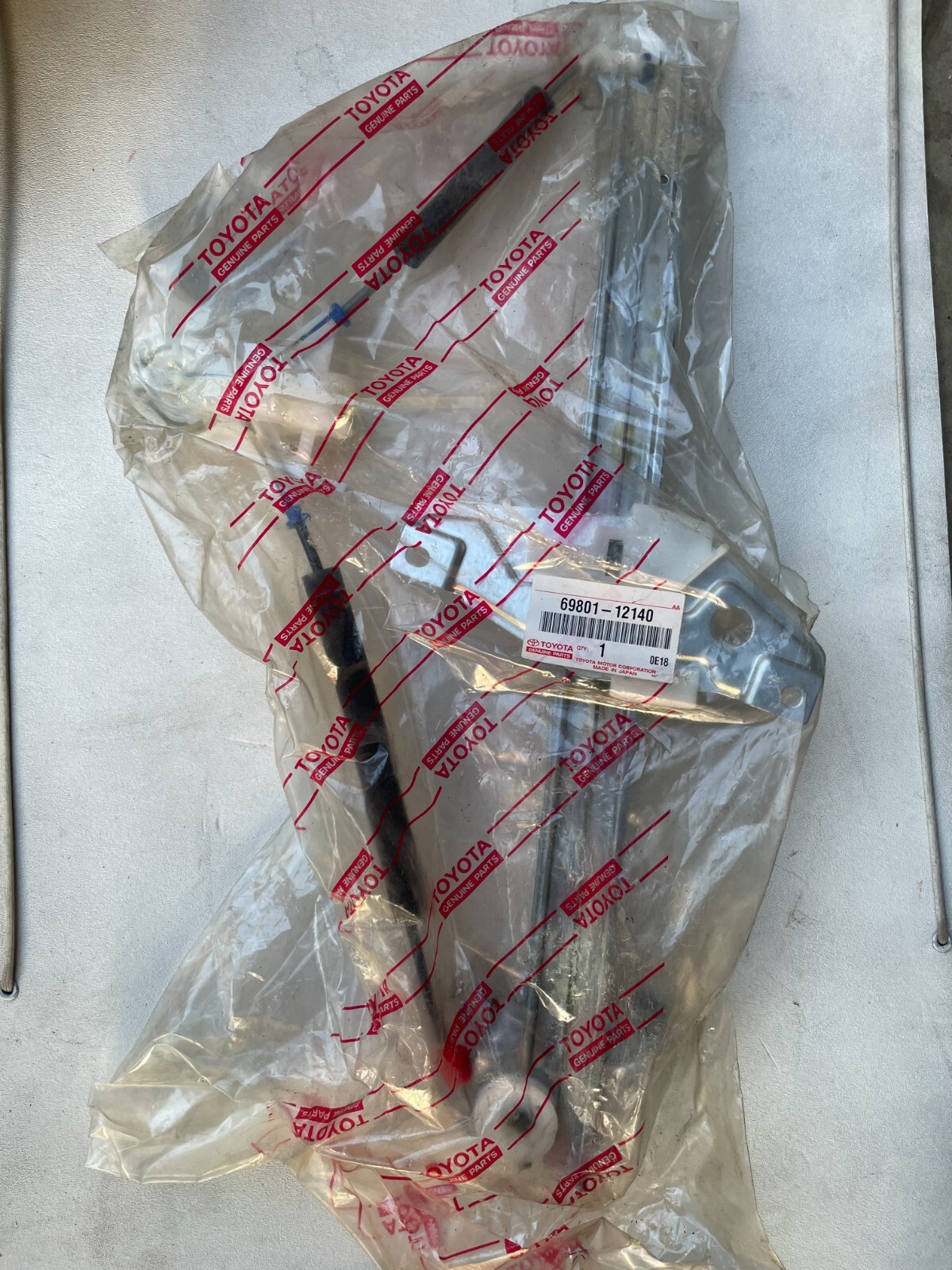 Genuine Toyota Front Right Window Regulator For Toyota Corolla 69801 ...