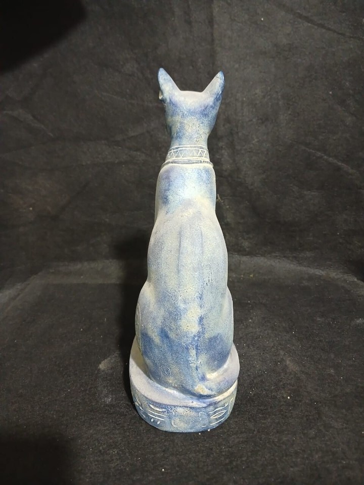 A RARE ANCIENT EGYPTIAN ANTIQUES Statue Large Of Goddess Bastet as Meek ...