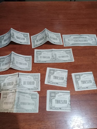 11 total Bills, Game Banknote, Playland Toy Paper Money Vintage ...